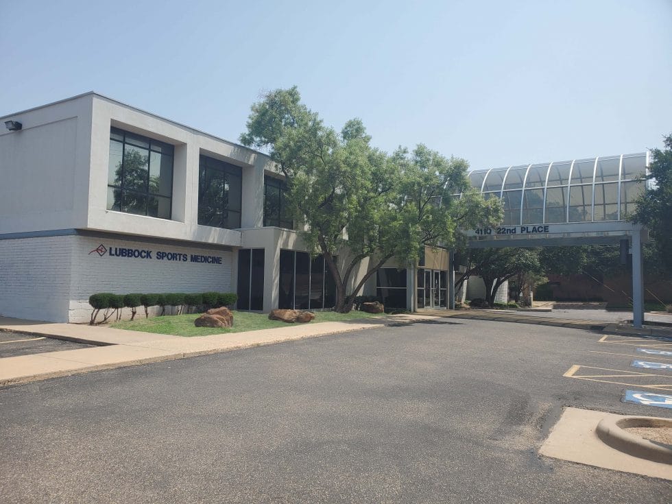 Dr. Jordan Simpson - Lubbock Sports Medicine & Rehab